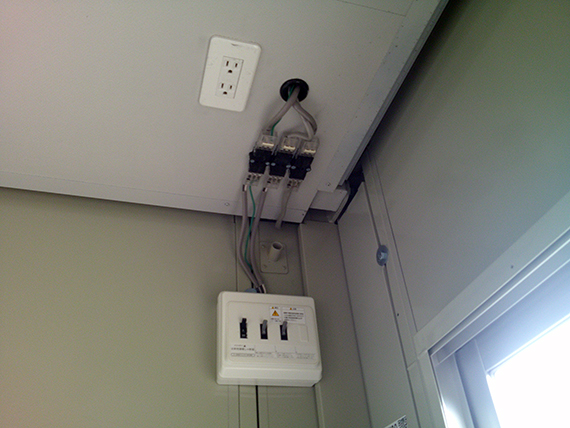 中古2.83坪[CT-41J AC付 ストーングレイ] 木津川展示場(京都府)｜ユニットハウス・プレハブ・コンテナハウスの三協フロンテア