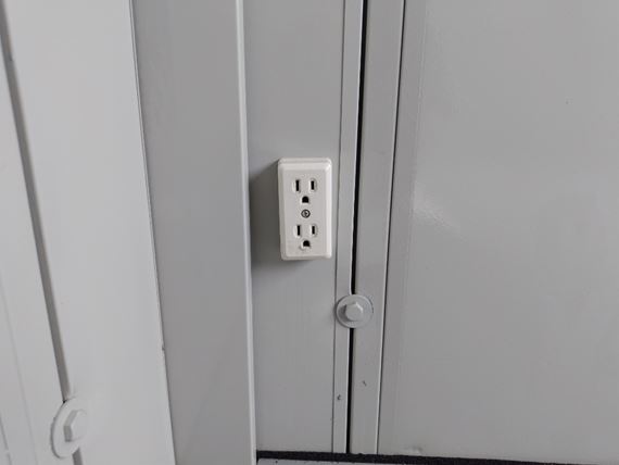 2.17坪[CT-32J 標準色]小美玉展示場(茨城県)｜ユニットハウス・プレハブ・コンテナハウスの三協フロンテア