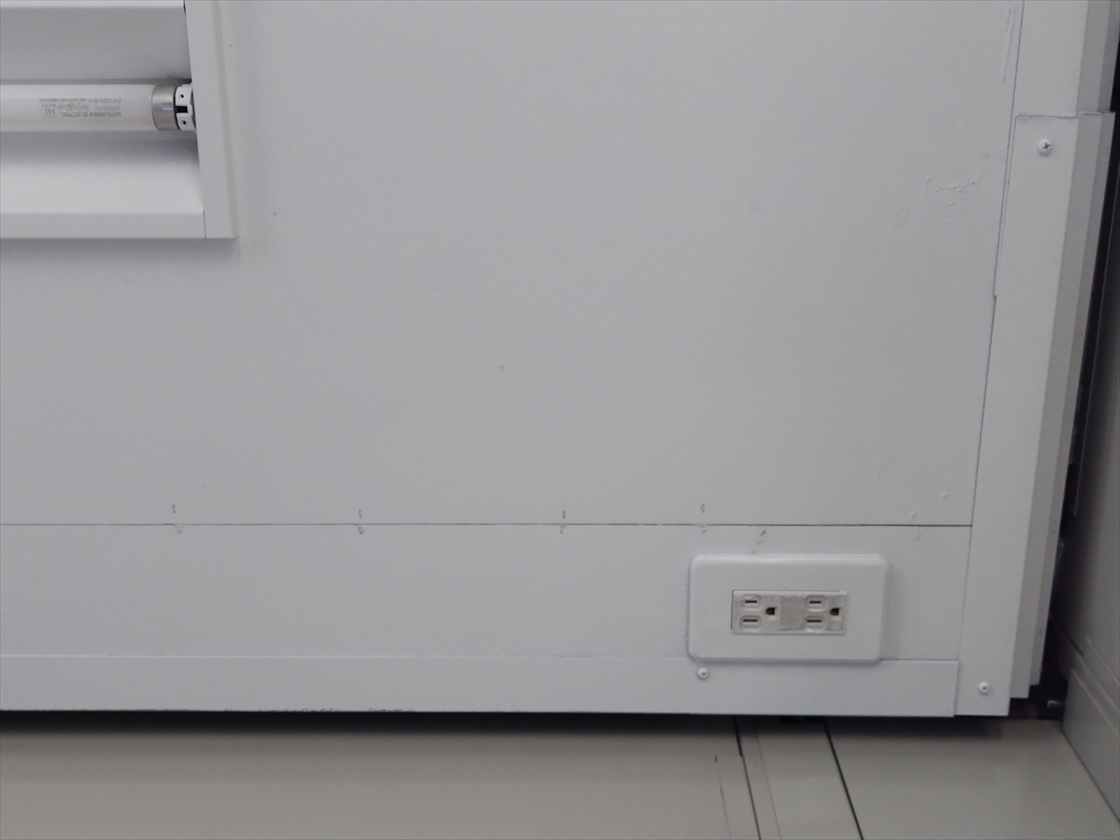 中古2.16坪[CT-32J 標準色]｜小美玉展示場(茨城県)｜ユニットハウス・プレハブ・コンテナハウスの三協フロンテア