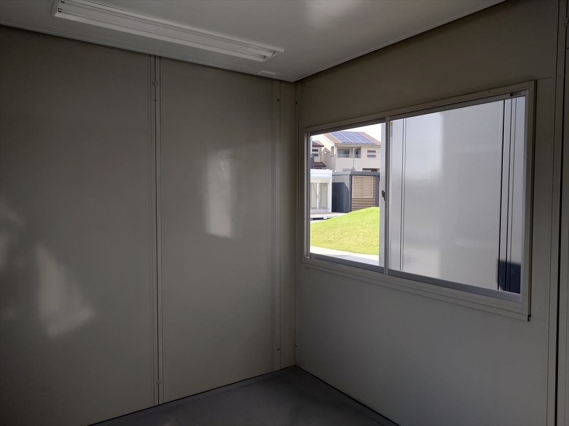 中古2.16坪[CT-32J 標準色]小山展示場(栃木県)｜ユニットハウス・プレハブ・コンテナハウスの三協フロンテア