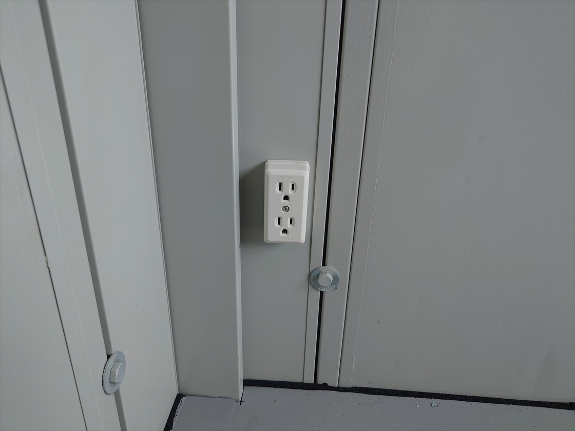 中古2.16坪[CT-32J 標準色]小山展示場(栃木県)｜ユニットハウス・プレハブ・コンテナハウスの三協フロンテア