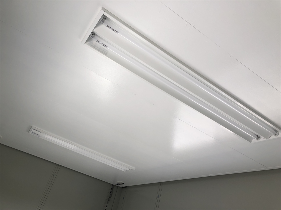 中古2.84坪[CT-41J 標準色]小山展示場(栃木県)｜ユニットハウス・プレハブ・コンテナハウスの三協フロンテア