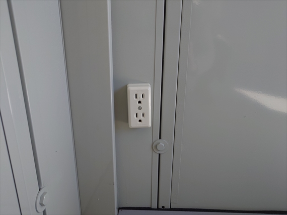 中古2.84坪[CT-41J AC付 標準色]小山展示場(栃木県)｜ユニットハウス・プレハブ・コンテナハウスの三協フロンテア